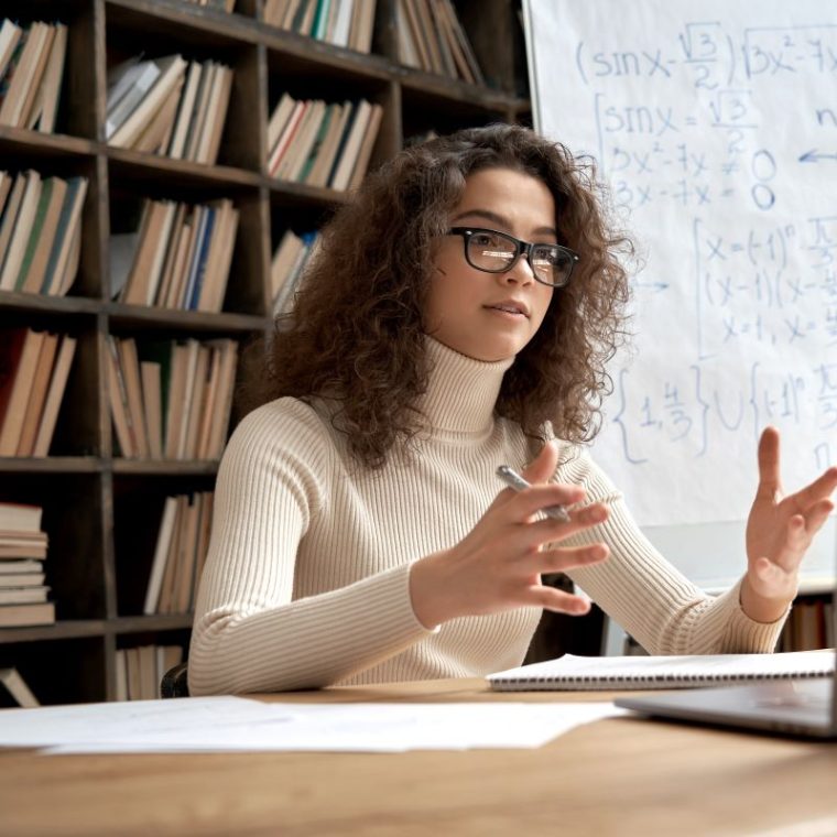 How to Help Students with Visual Impairments or Blindness? - Epic ...